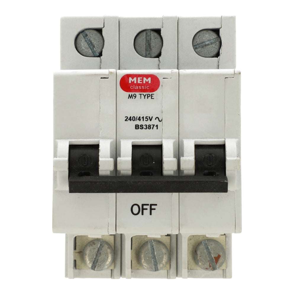 MEM Eaton 403MC Memshield 1 40A 9kA Type C TP MCB — B2Belectrical.com